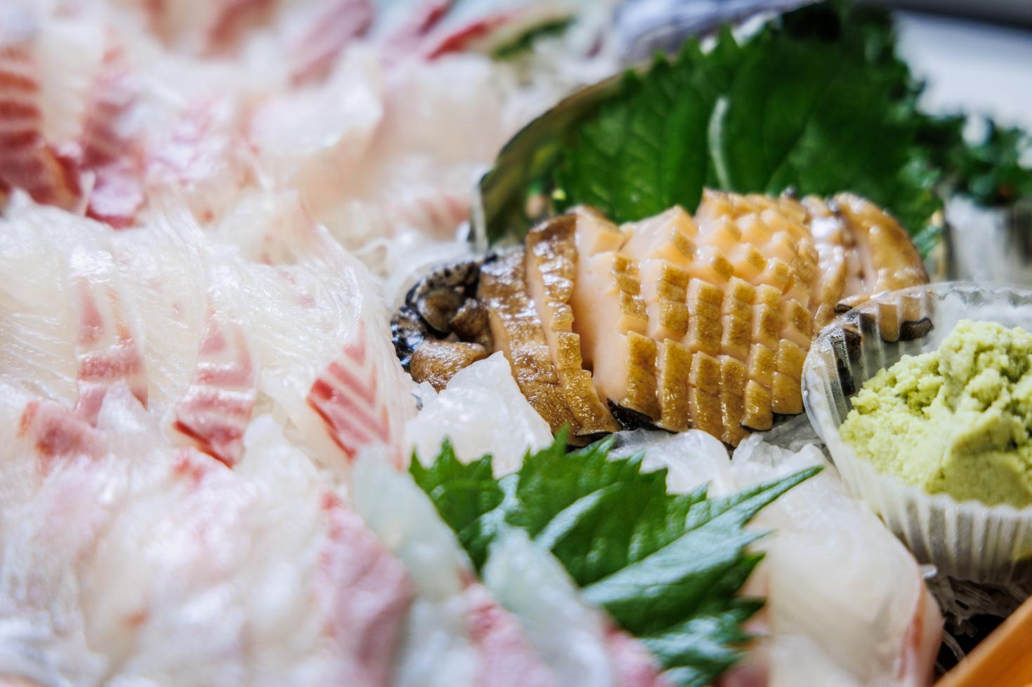 [Premium Course] Local fresh fish shop premium backyard experience ...